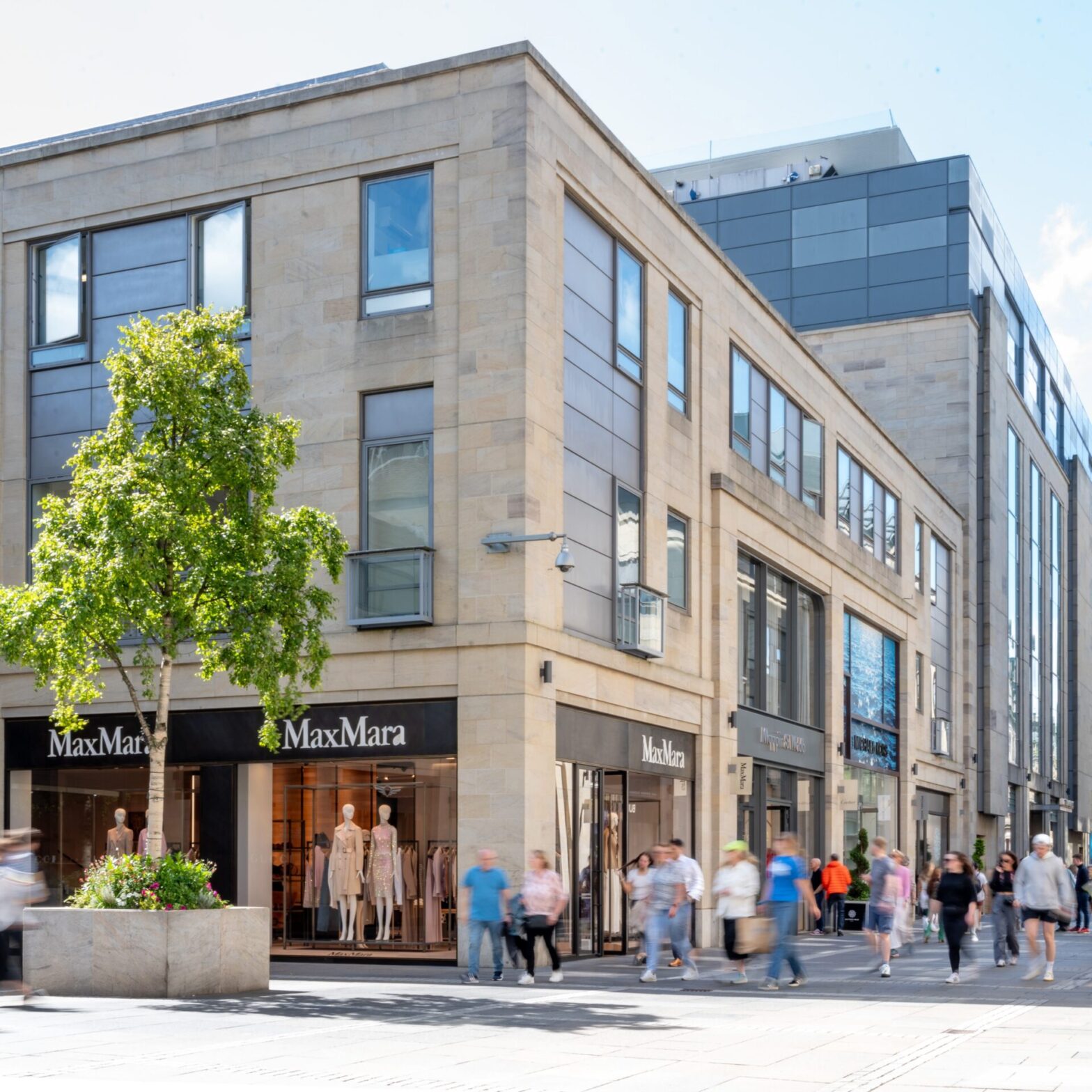 Welcome to Scotland’s Luxury Shopping Destination – Multrees Walk