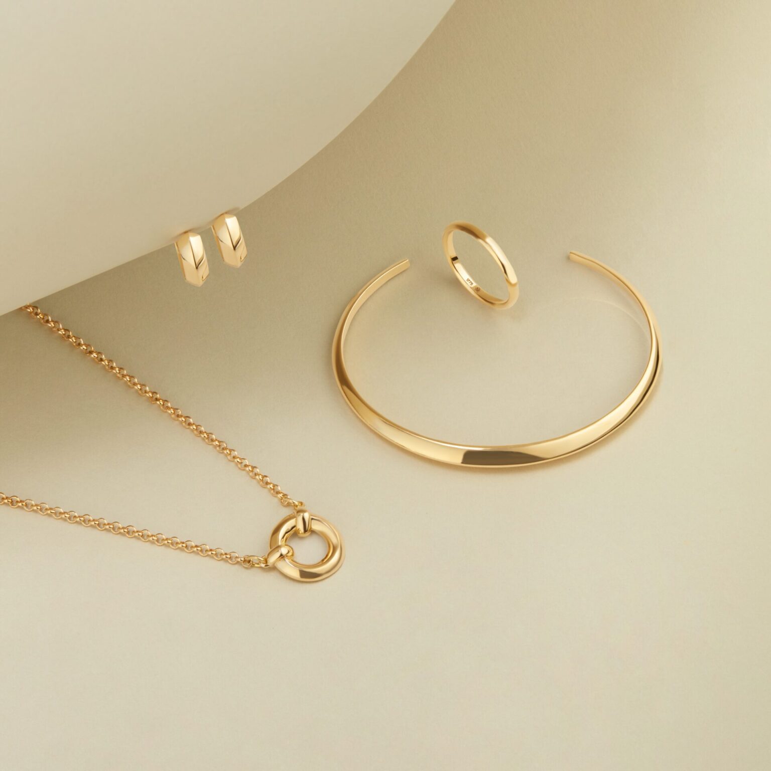 JUNE – MAPPIN & WEBB – Multrees Walk